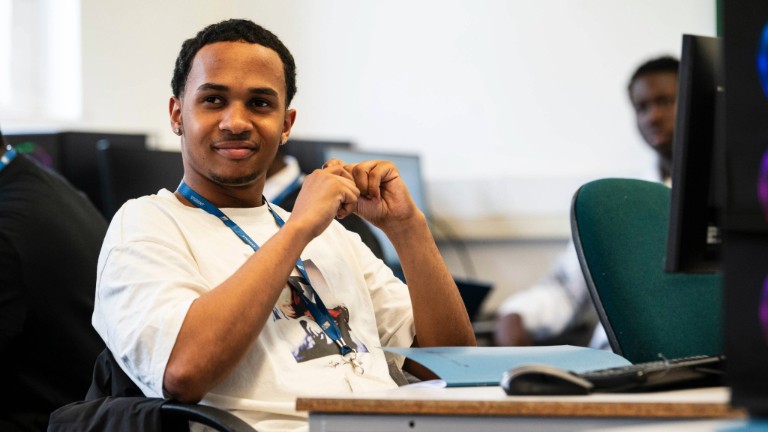 Understanding coding (level 2) programme online | Grow London Local